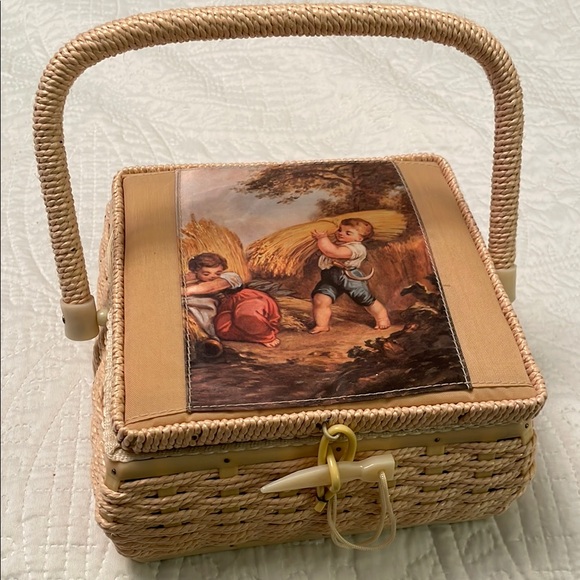 Singer | Other | Vintage Singer Woven Wicker Sewing Basket Or Hinged ...